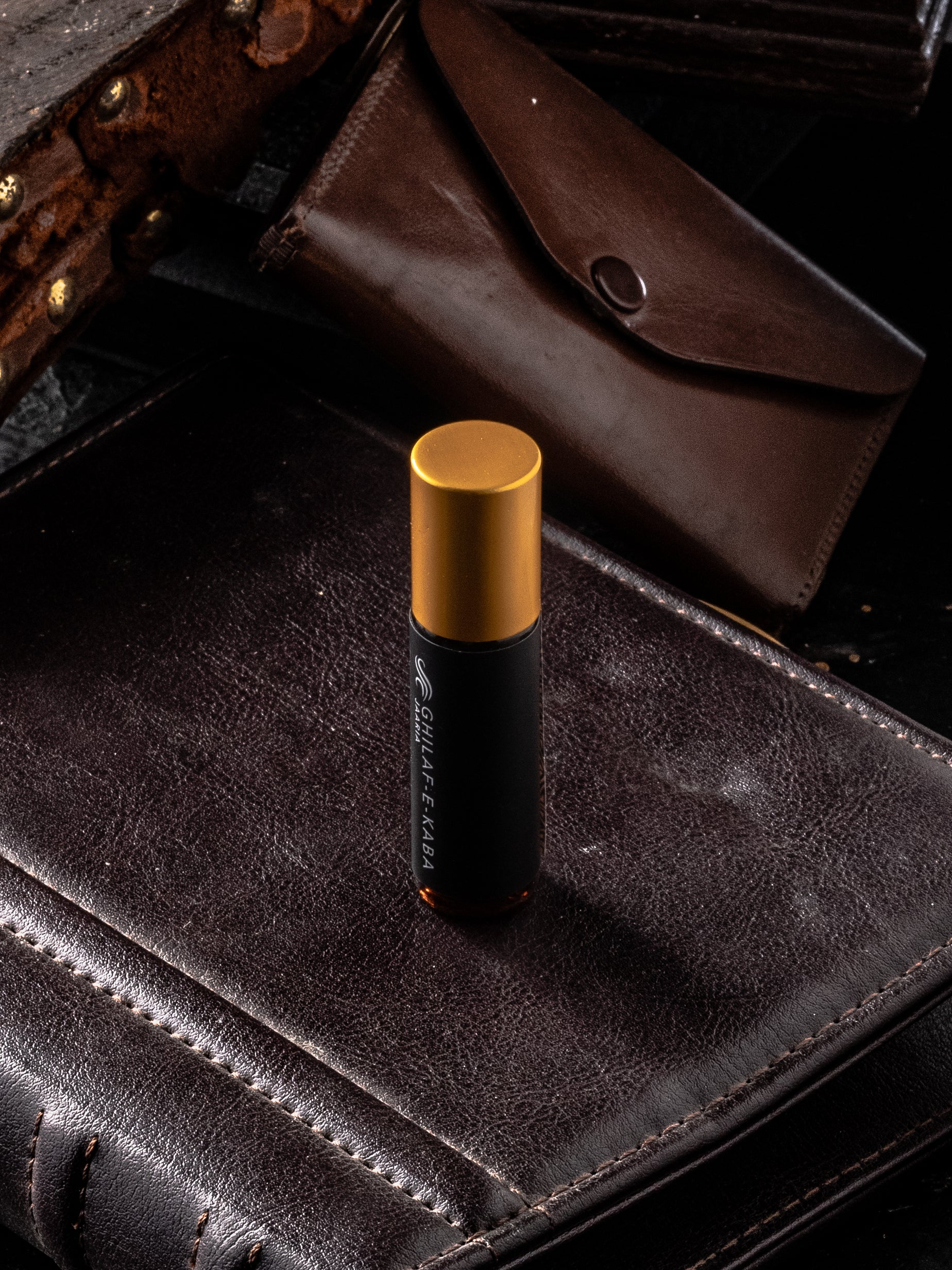 Ghilaf e kaba Attar – jaaria PK